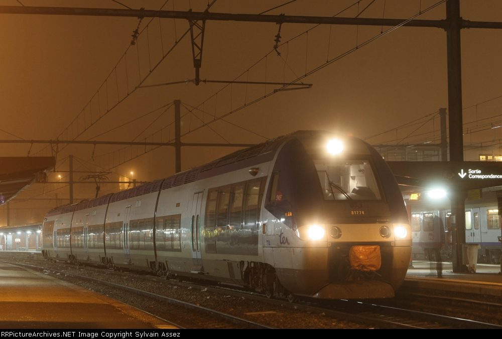 SNCF B 81774